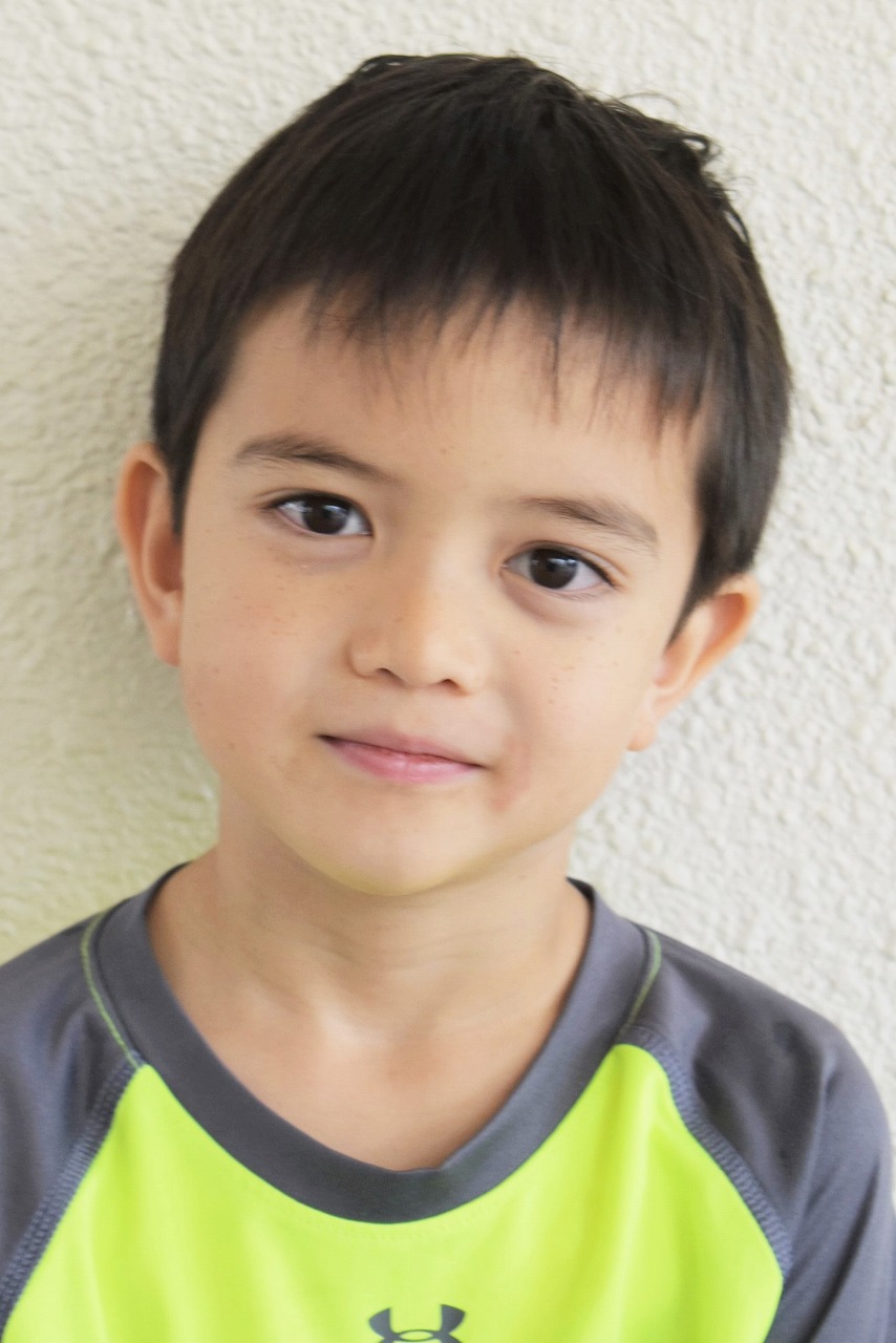 LUKE | 沖縄県の外国人モデル・キャスティング事務所 Casting Office Lona -キャスティング オフィス ローナ-